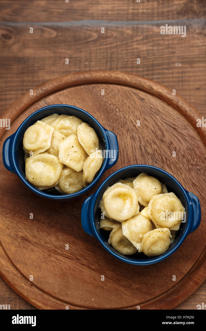 Meat Dumplings - russian boiled pelmeni in plate Stock Photo - Alamy