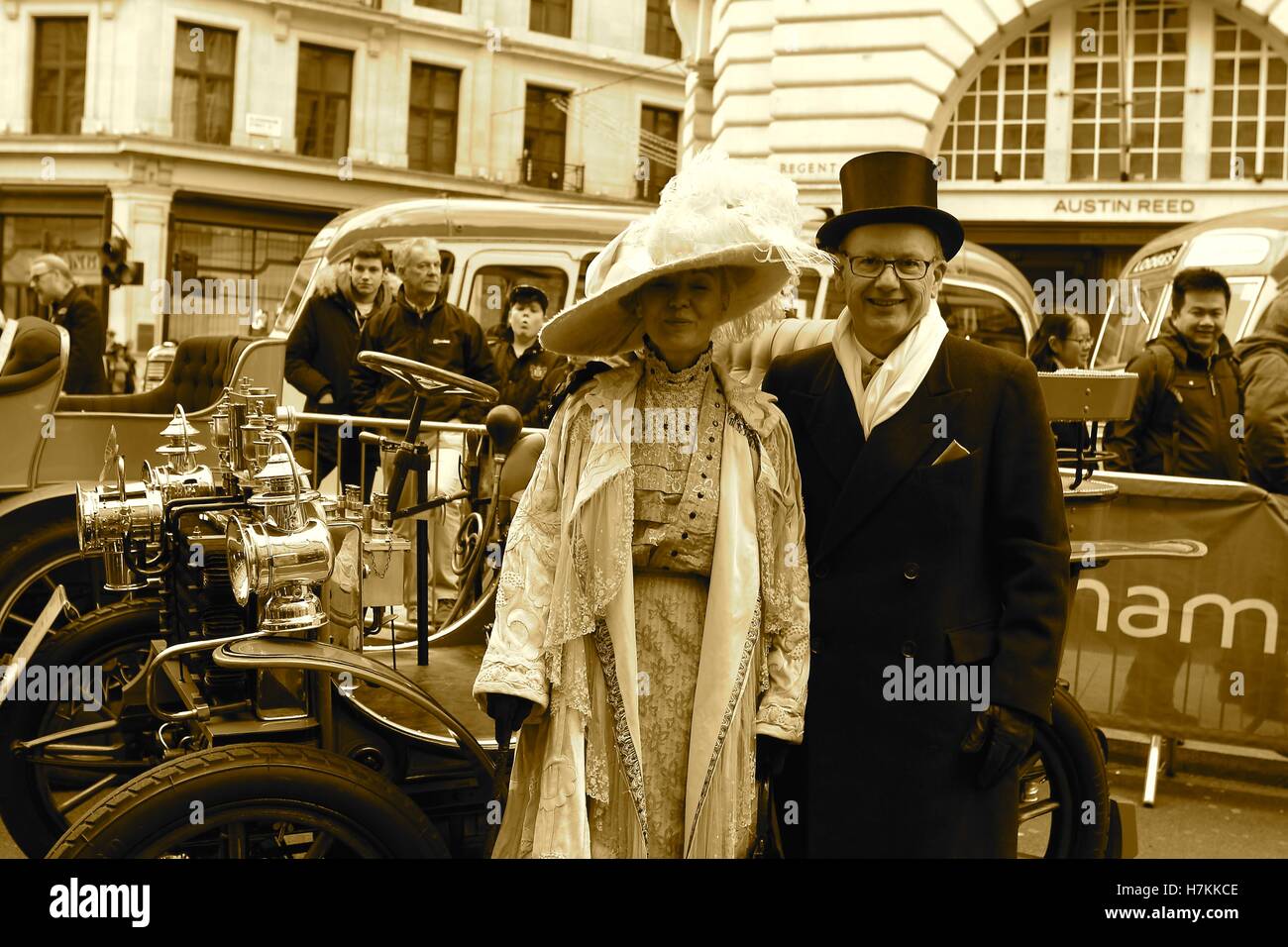 The finest of the classic cars at alexandra palace hi-res stock ...