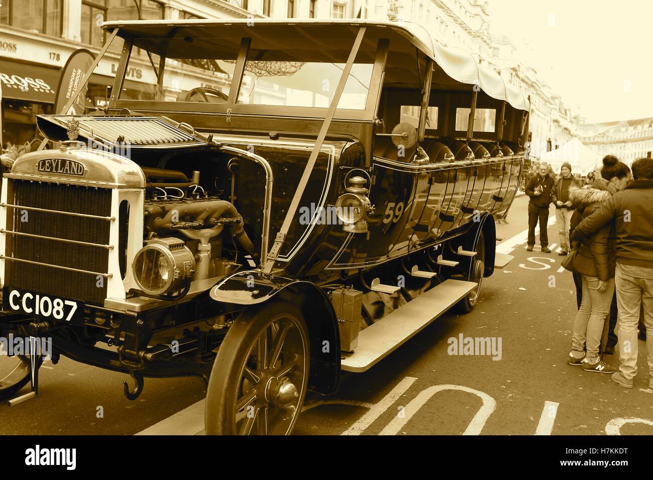 Classic Car show at Alexandra Palace Stock Photo - Alamy