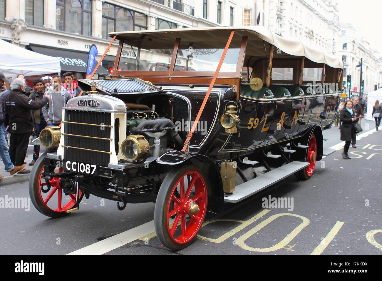 Classic Car show at Alexandra Palace Stock Photo - Alamy