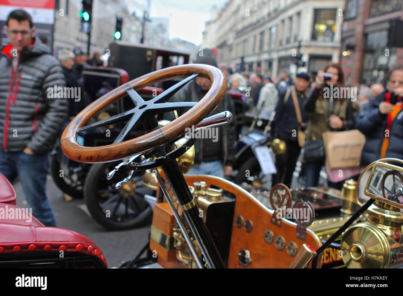 Classic Car show at Alexandra Palace Stock Photo - Alamy