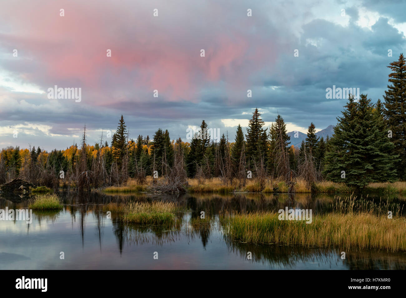 Dawn and clouds hi-res stock photography and images - Alamy