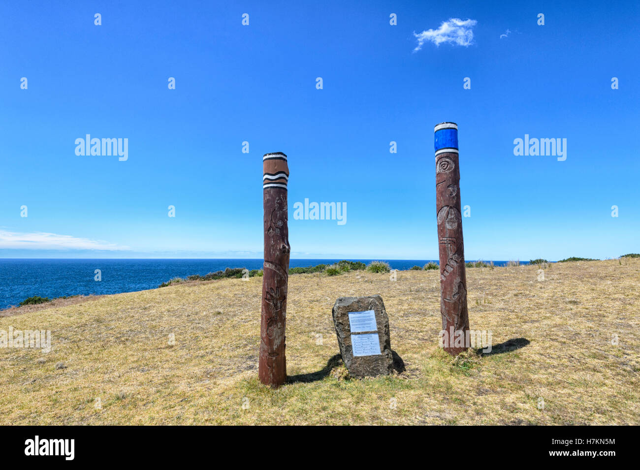 Welcome to Wodi-Wodi and Dharawal Aboriginal Land sign along the Kiama ...