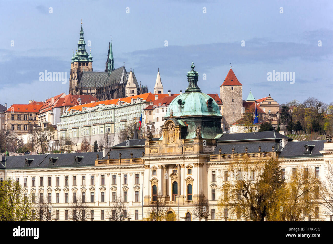 Czech government building hi-res stock photography and images - Alamy