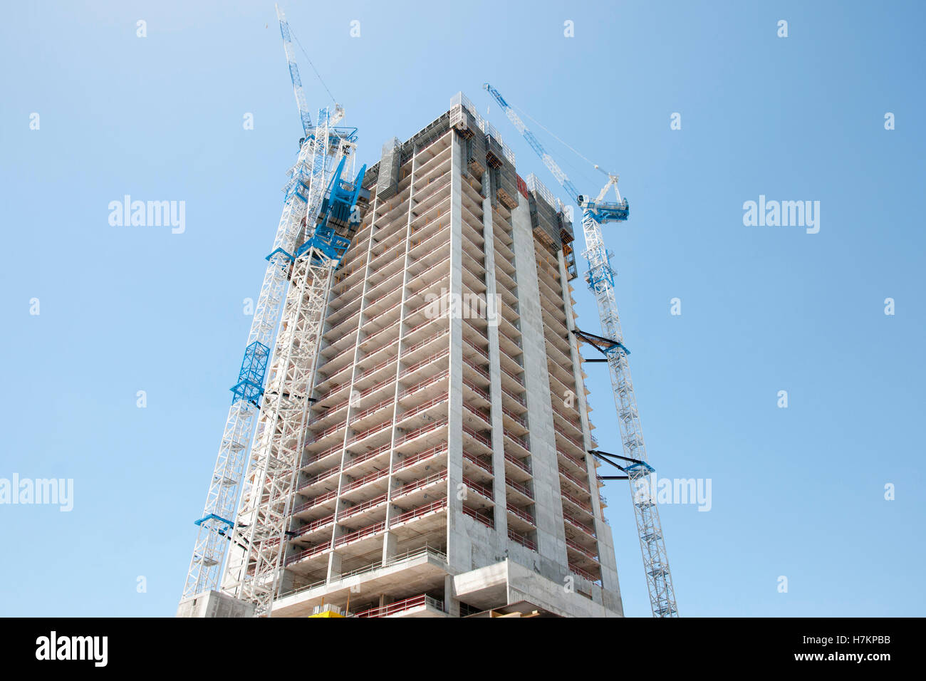 Tower construction hi-res stock photography and images - Alamy