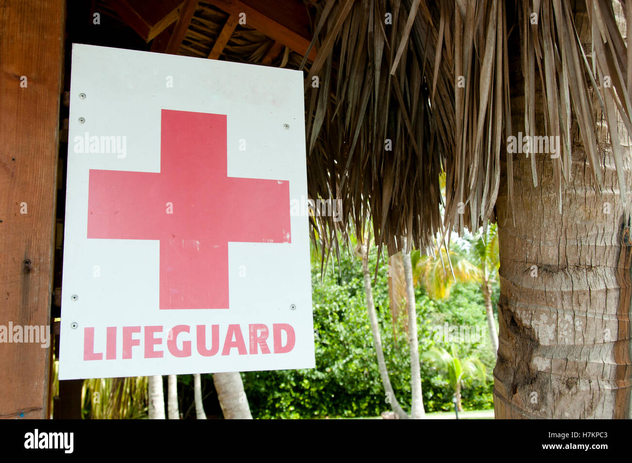 Old lifeguard station hi-res stock photography and images - Alamy