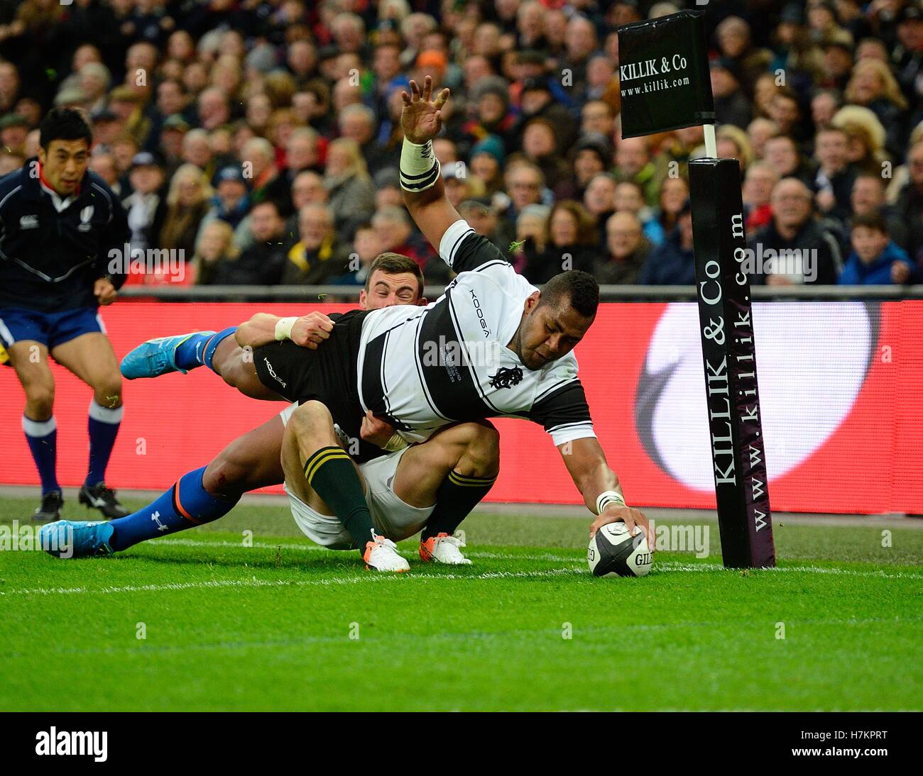 Killik cup match wembley stadium hi-res stock photography and images ...
