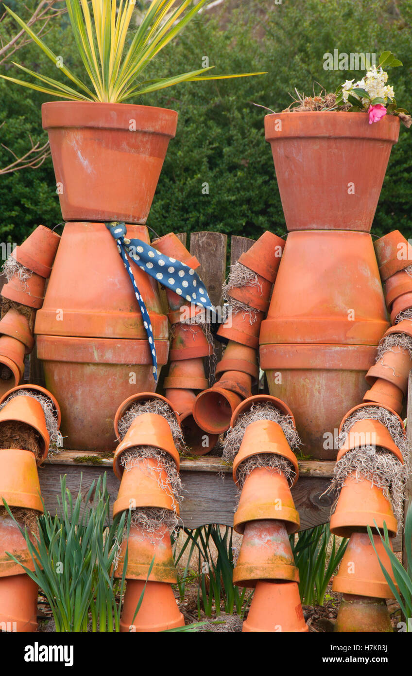Garden pots as art hi-res stock photography and images - Alamy