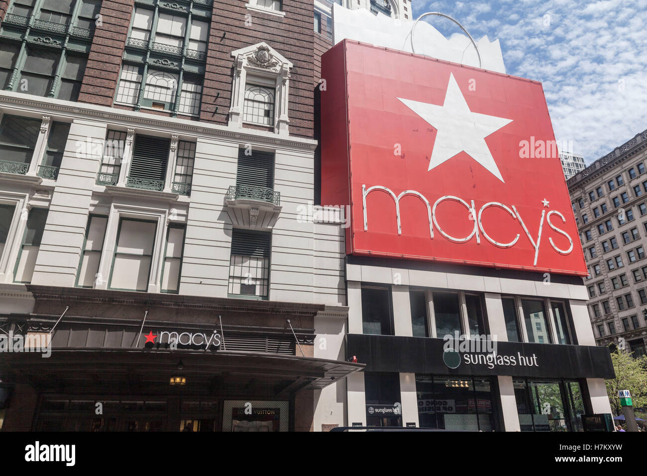 Macys Megastore New York City Stock Photo - Alamy