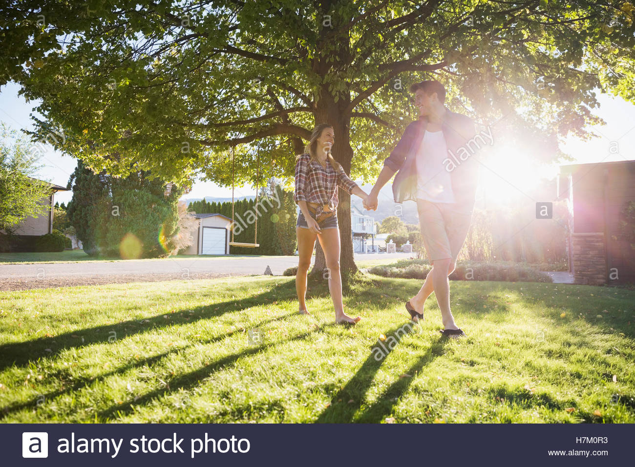 Summer, couple, lens flare hi-res stock photography and images - Alamy