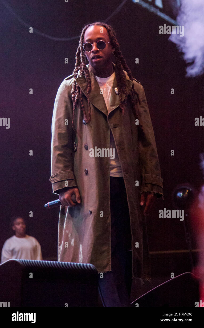 Los Angeles, USA. 05th Nov, 2016. Ty Dolla Sign performs at The Real ...