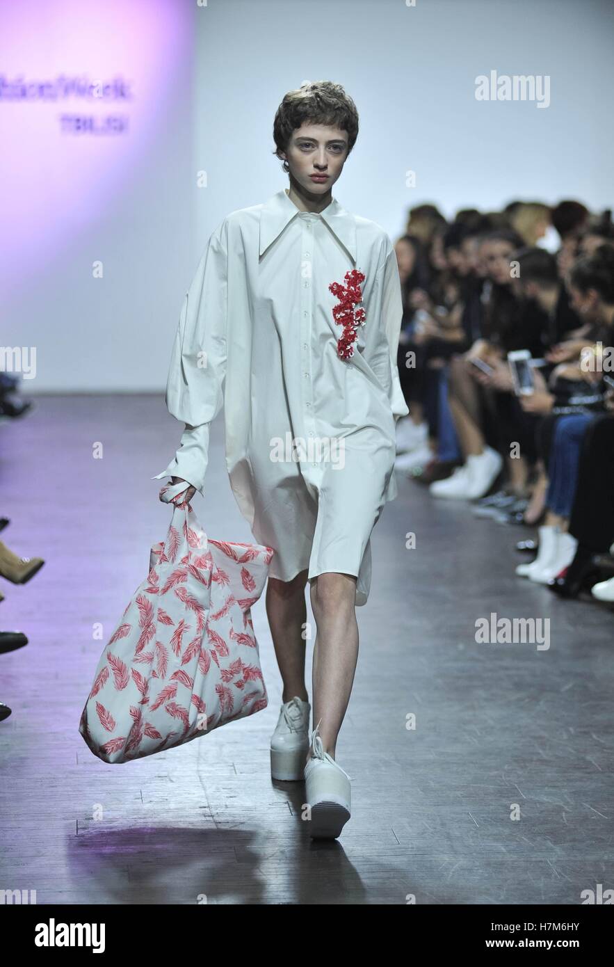 Tbilisi, Georgia. 6th Nov, 2016. A model presents a creation by Dalood ...