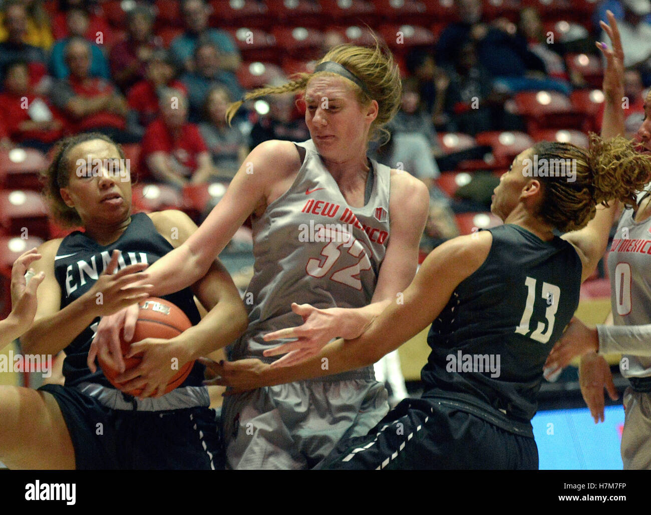 Usa. 6th Nov, 2016. SPORTS -- Eastern New Mexico's Daeshi McCants, left ...