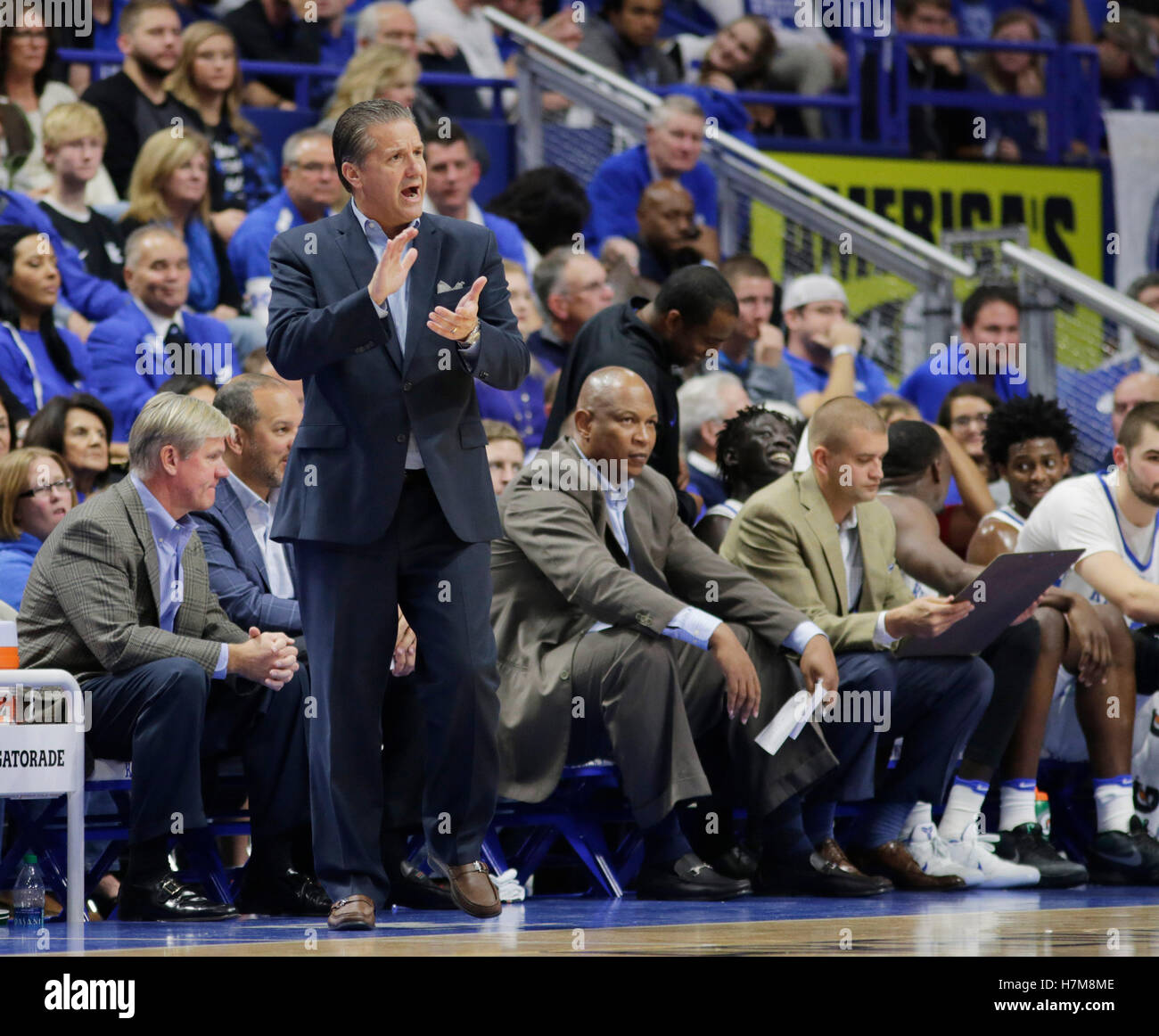 Lexington, Ky, US. 6th Nov, 2016. Kentucky head coach John Calipari ...