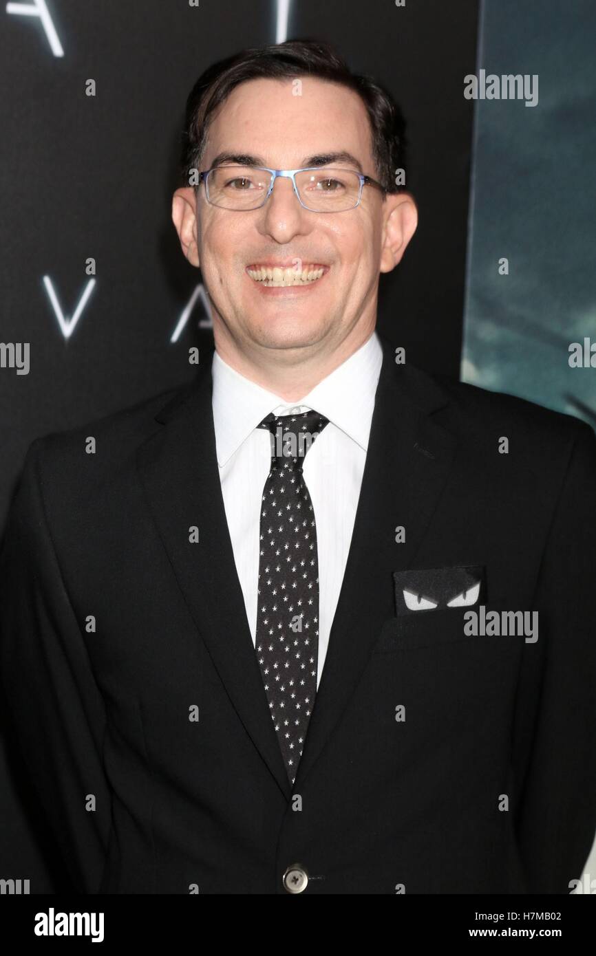 Los Angeles, CA, USA. 6th Nov, 2016. Eric Heisserer at arrivals for ...
