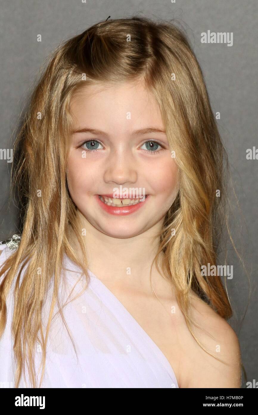 Los Angeles, CA, USA. 6th Nov, 2016. Jadyn Malone at arrivals for ...