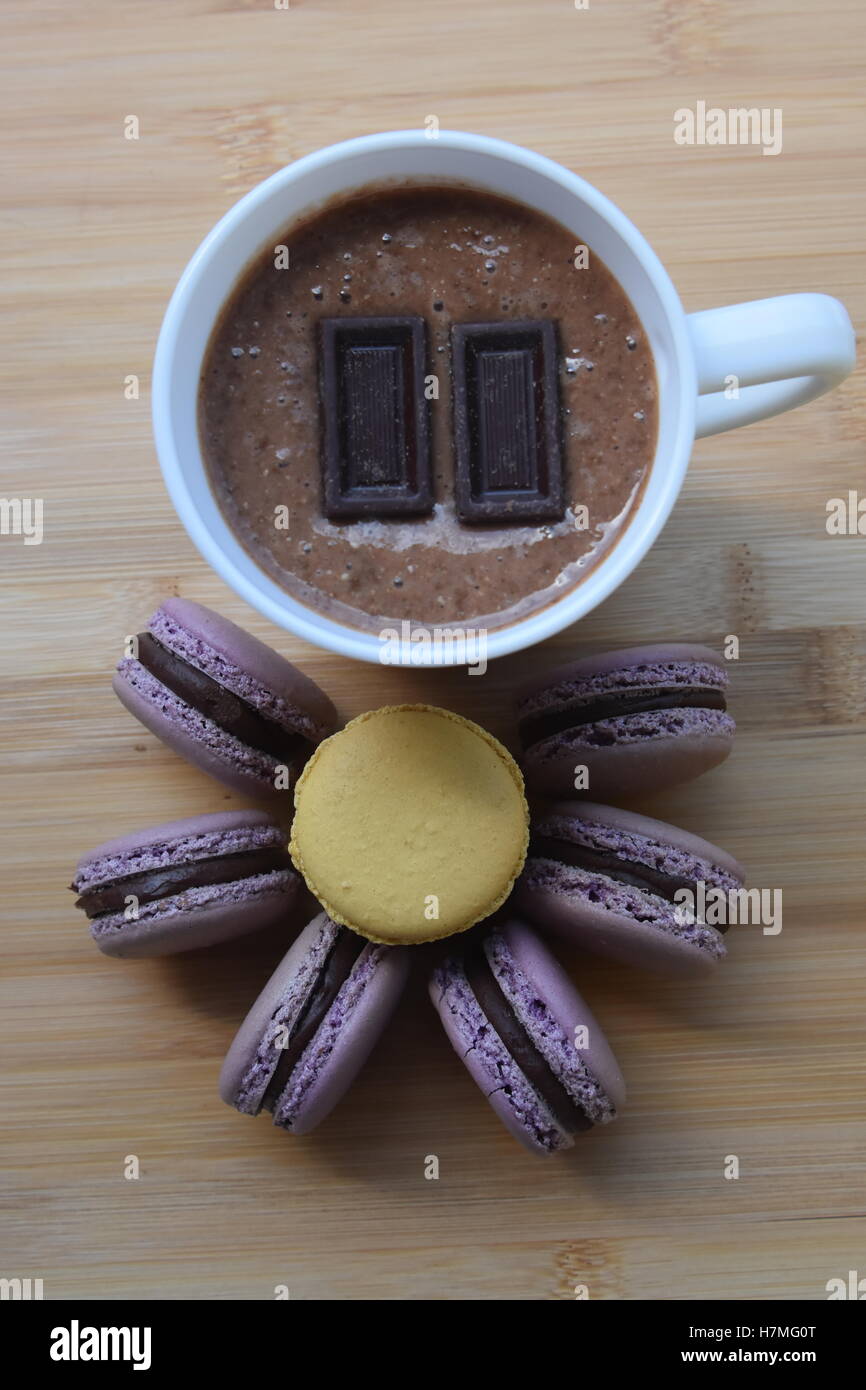 coffee and macaron break Stock Photo - Alamy