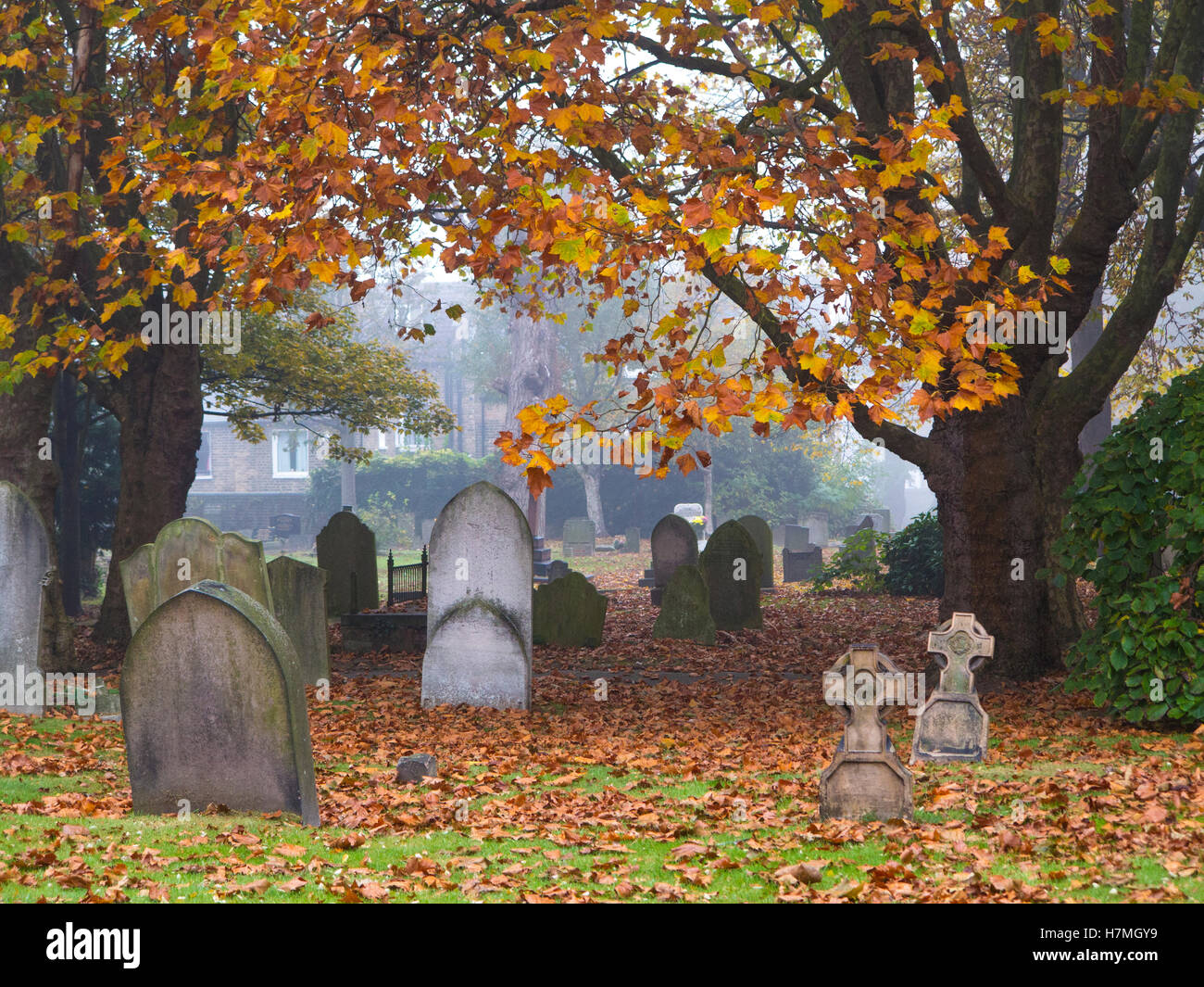 Graveyard Fall Colours High Resolution Stock Photography and Images - Alamy