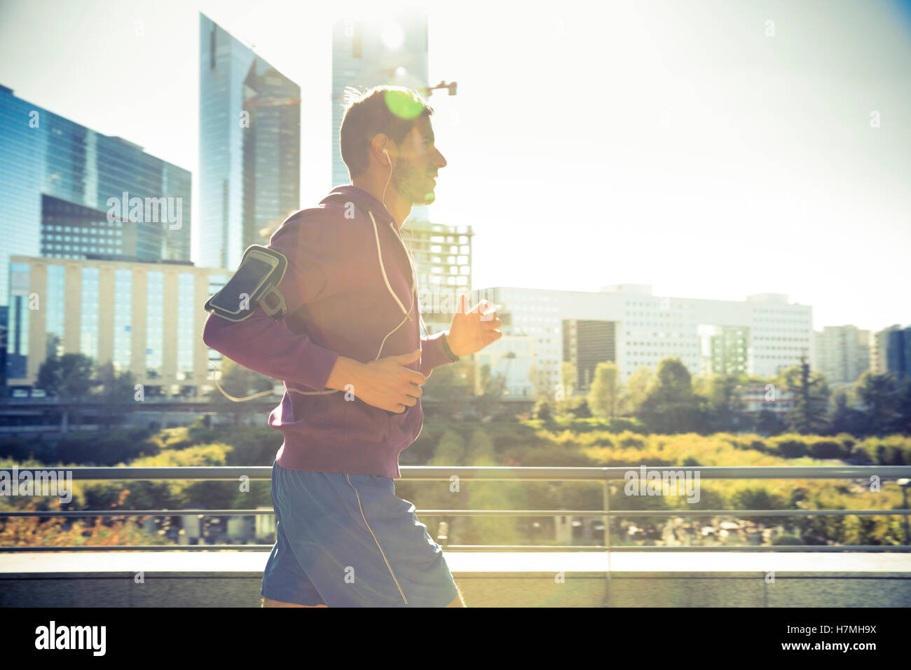 Runner hi-res stock photography and images - Alamy