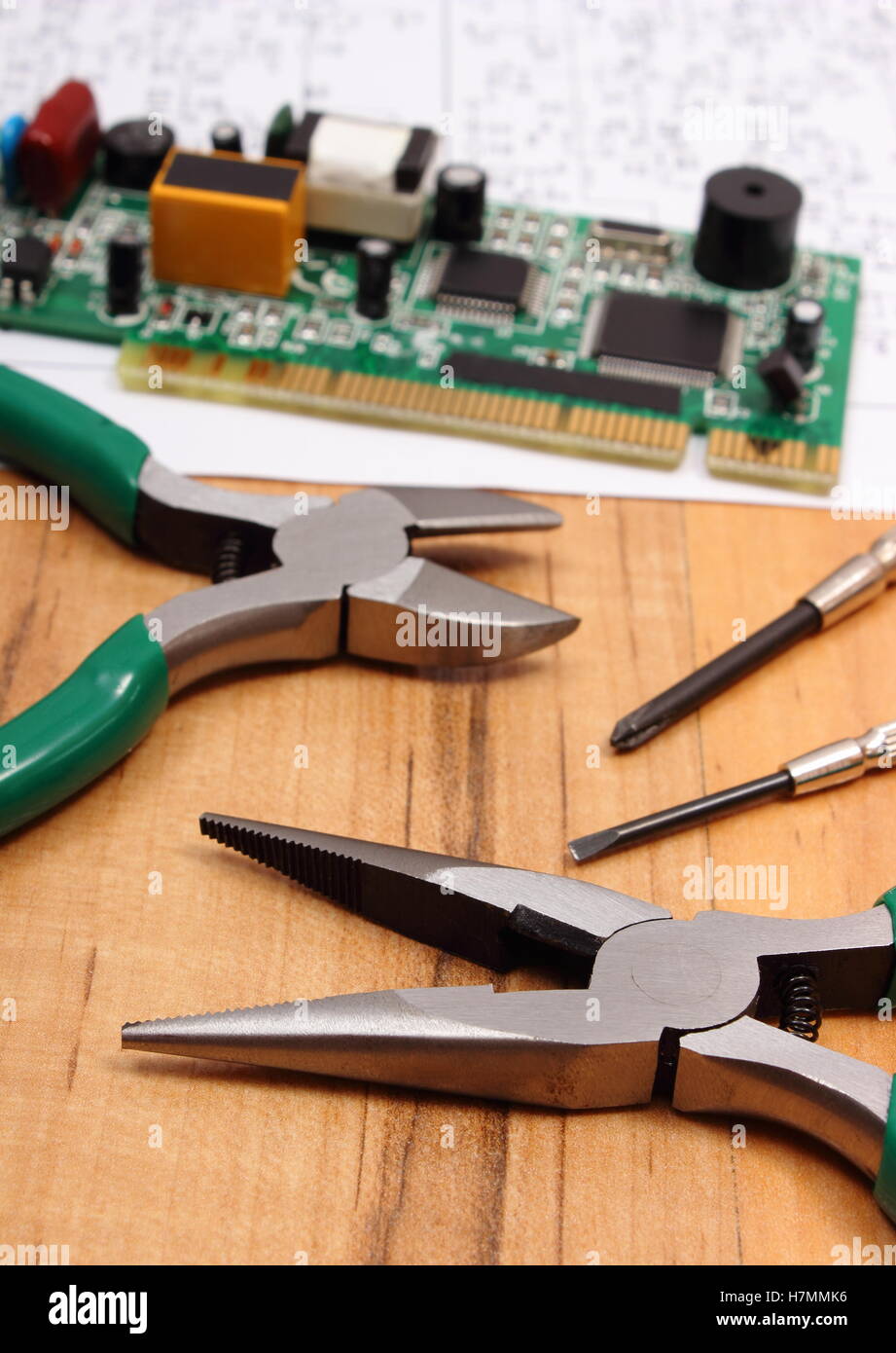 Circuit board blueprint hi-res stock photography and images - Alamy