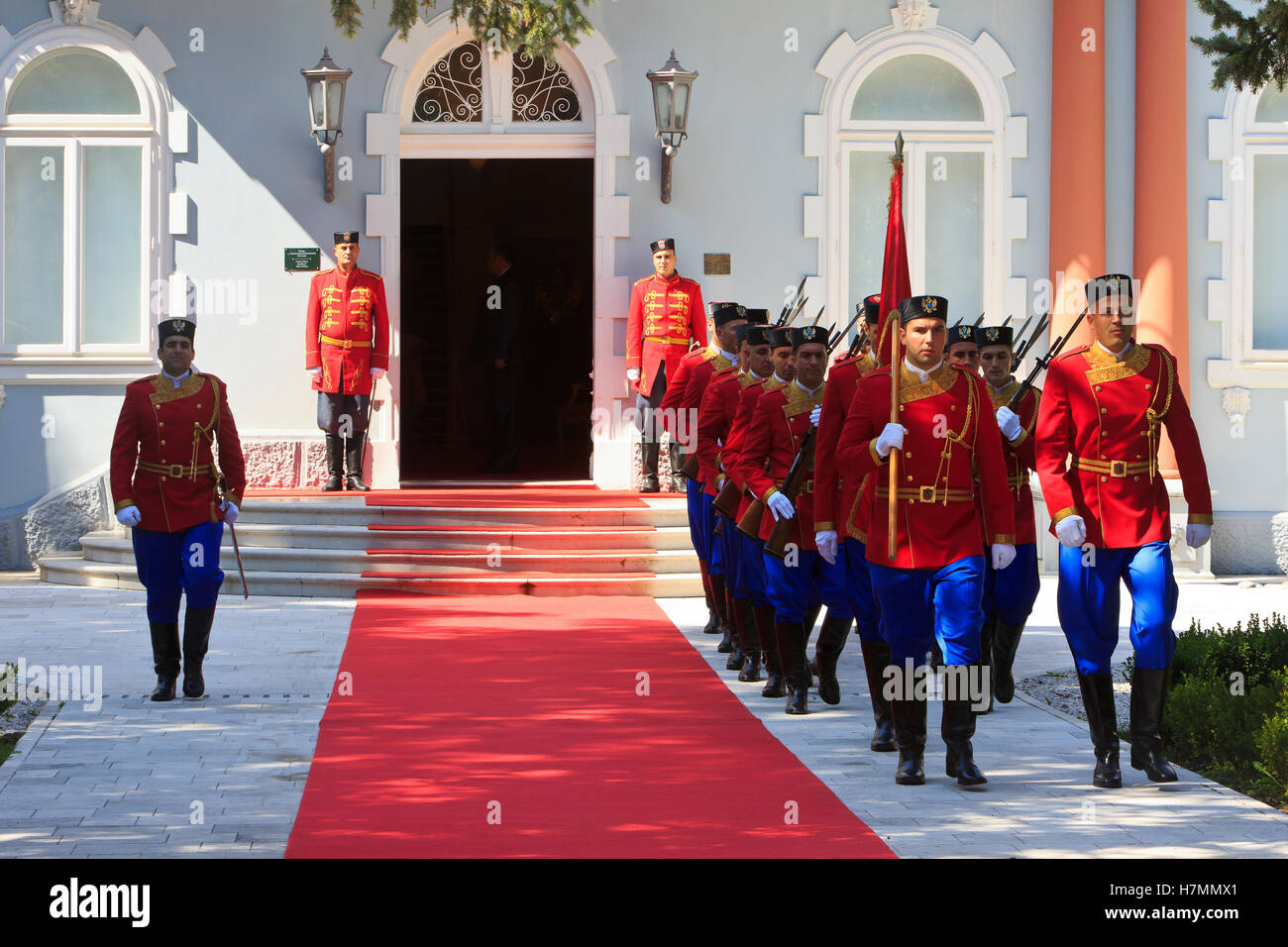 The presidential guard at the entrance of the residence of the ...