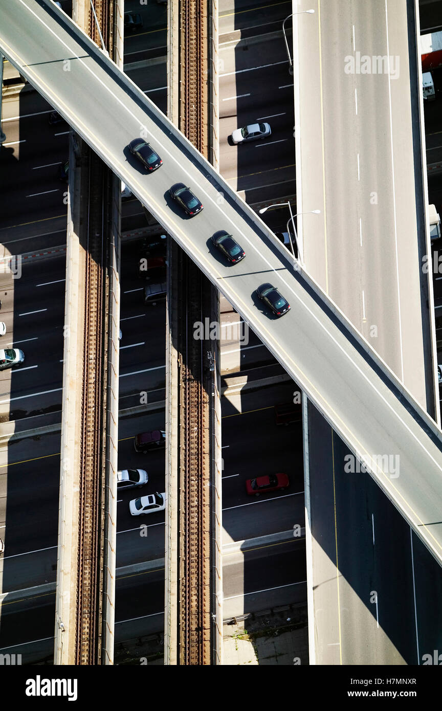 Vehicle overpass hi-res stock photography and images - Alamy