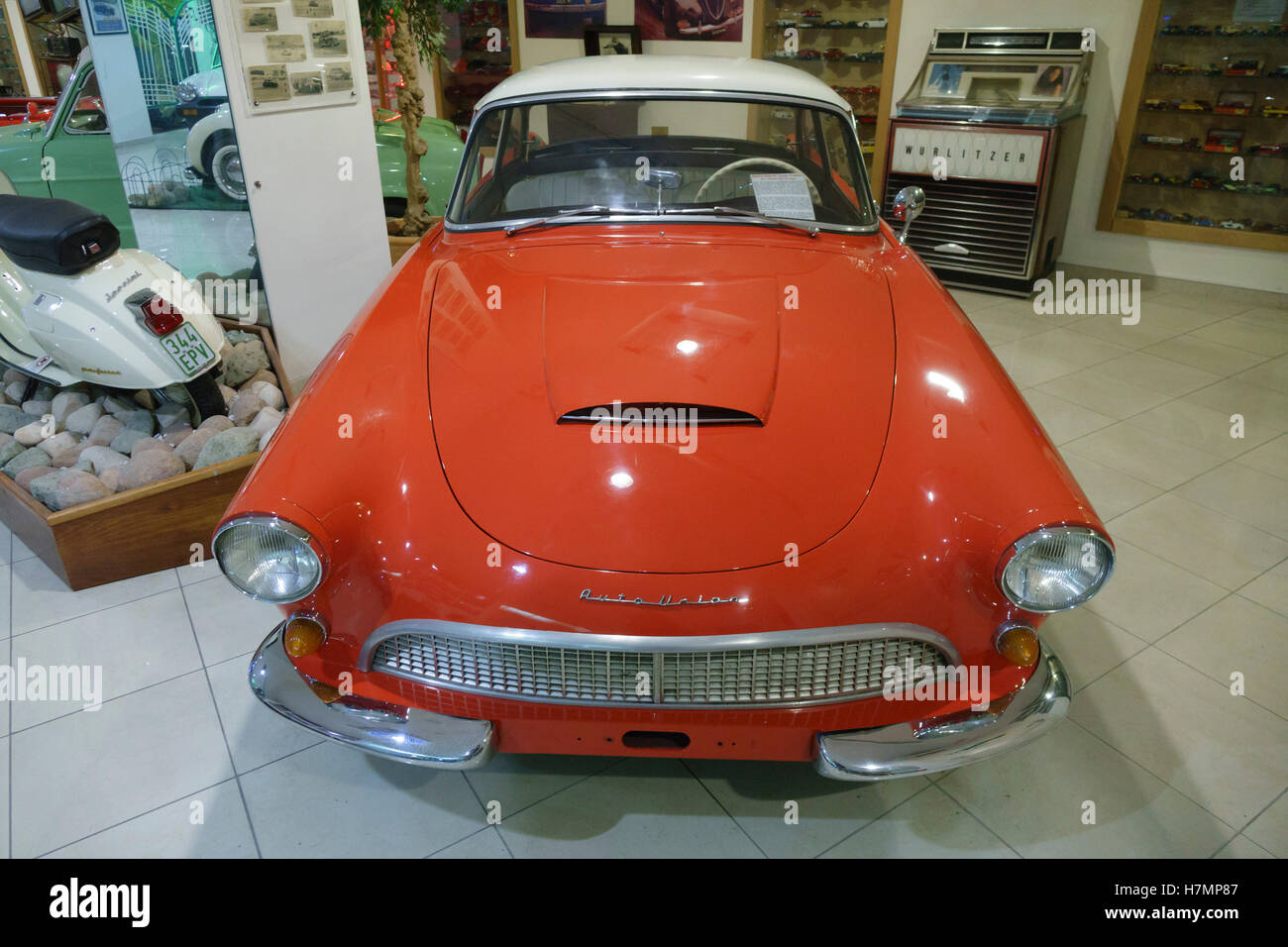 Malta Classic Car Collection, Qawra - a large exhibit of 20th century ...