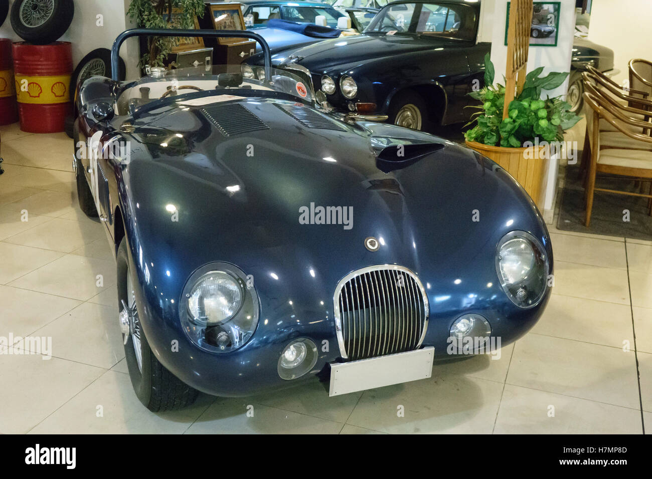 Malta Classic Car Collection, Qawra - a large exhibit of 20th century ...