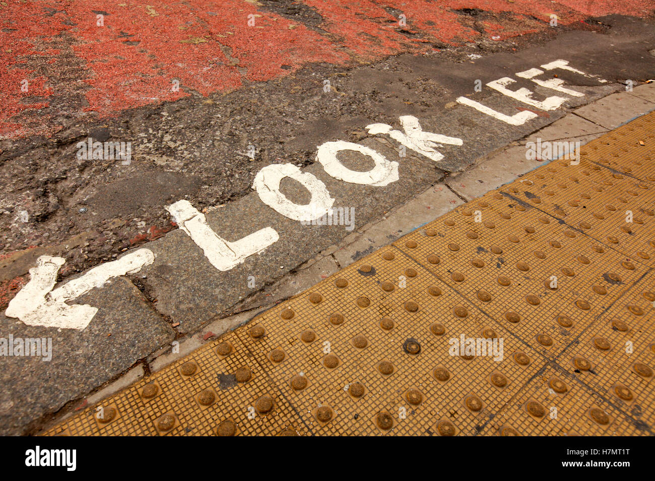 Pedestrian crossing look left sign hi-res stock photography and images ...