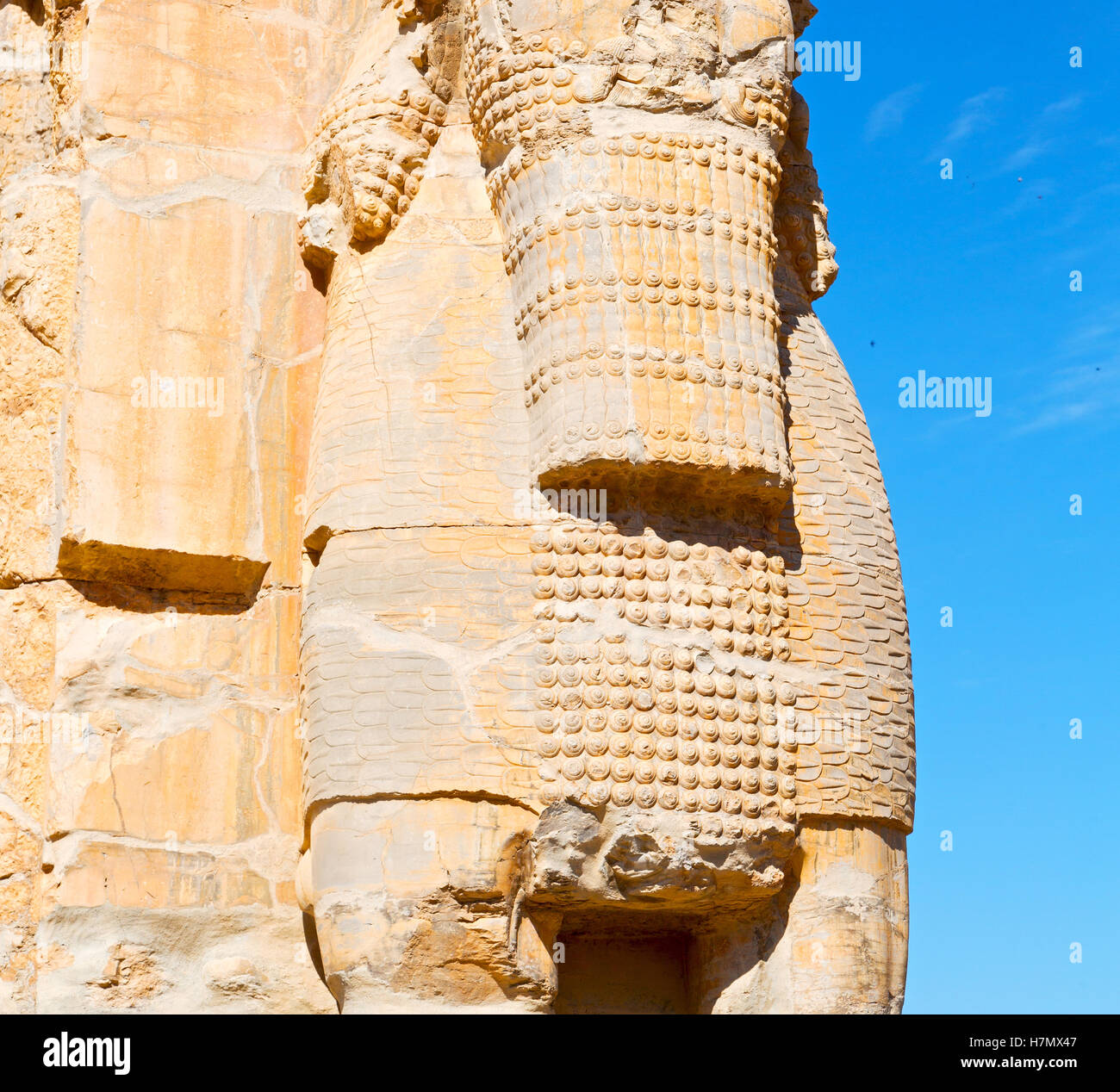 in iran persepolis the old ruins historical destination monuments and ...