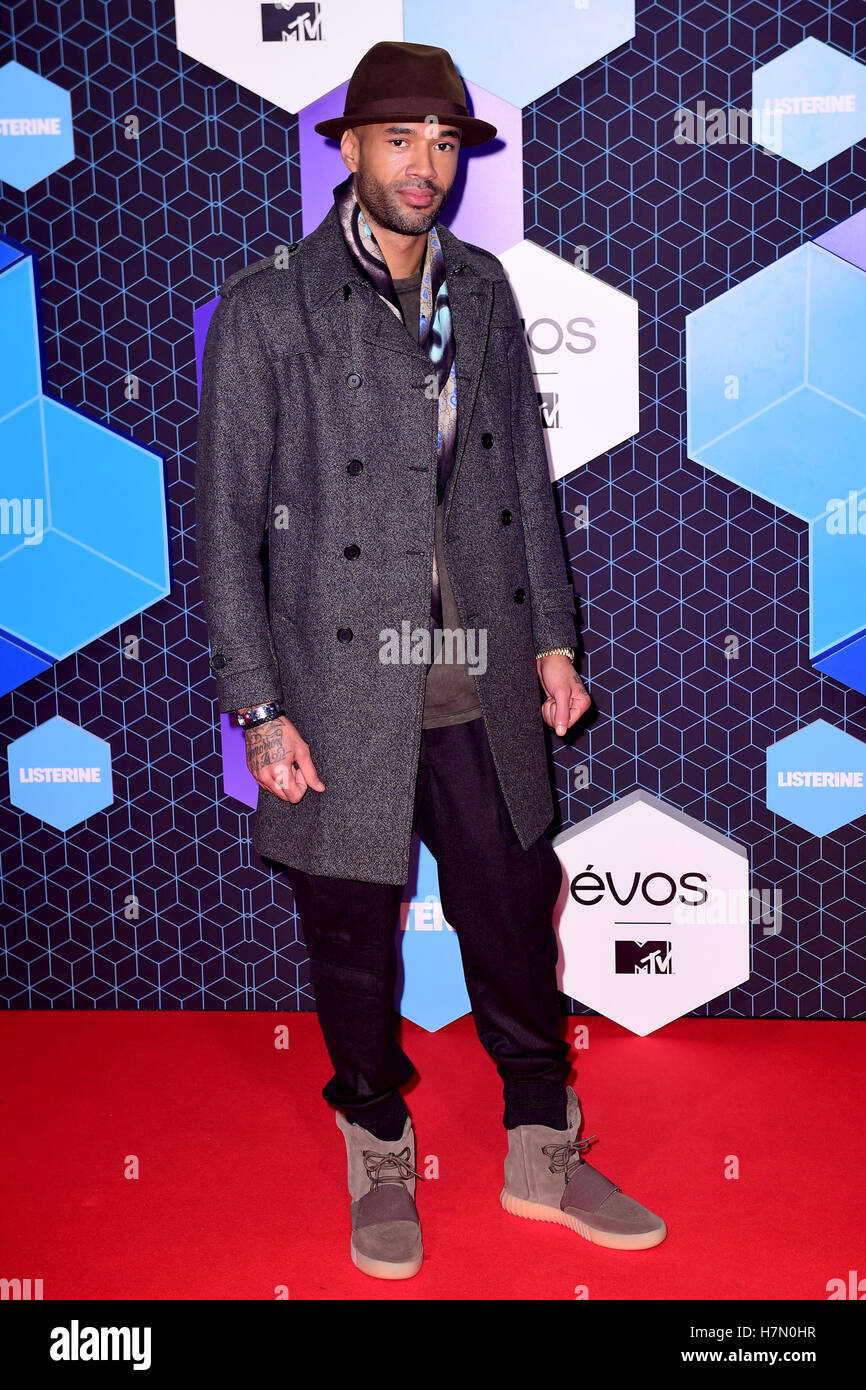 Mr. Probz attending the European MTV Europe Music Awards at the Ahoy ...
