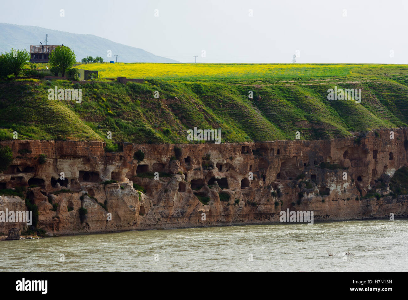Hasankeyf flooding hi-res stock photography and images - Alamy