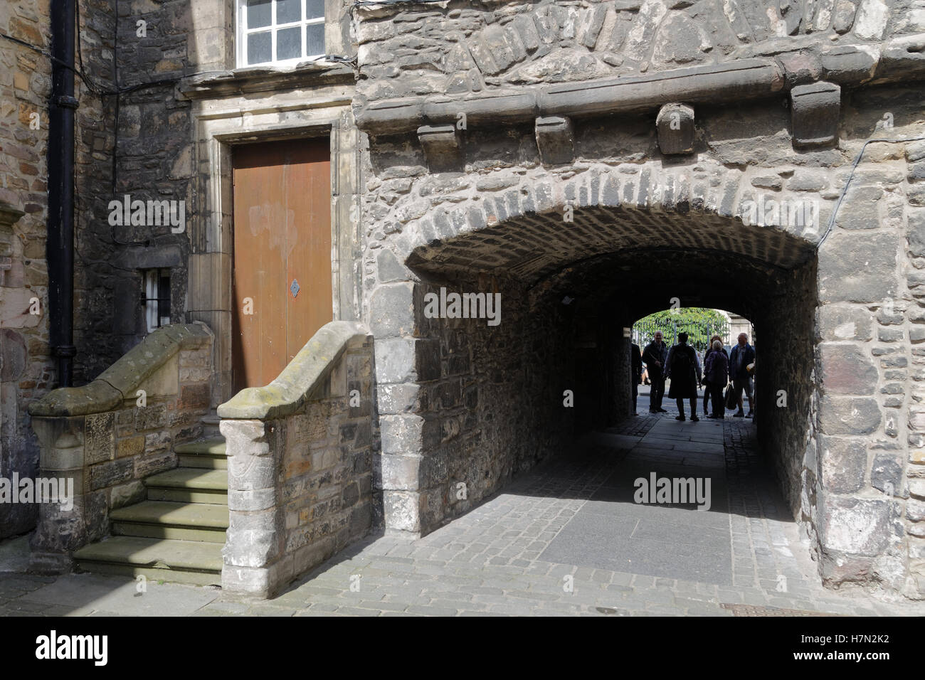 Bakehouse Close from outlander tv series Foreign tour guide with ...