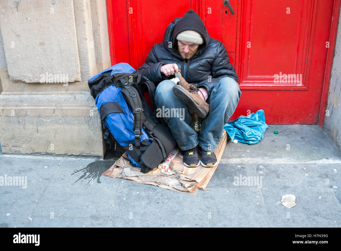 homeless homelessness sleeping rough beg beggar begging hungry cold ...