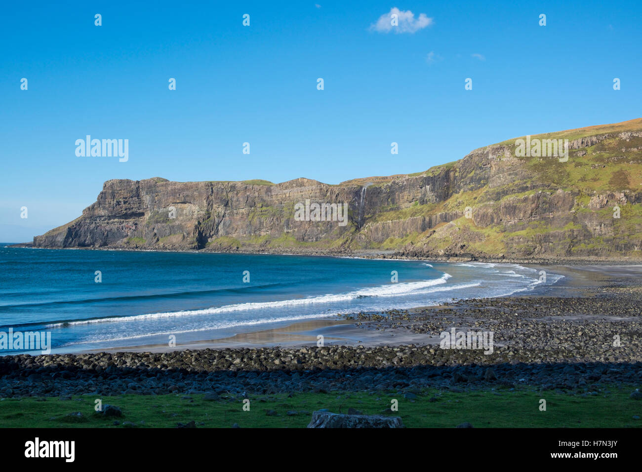 Beach, Talisker Bay, Isle of Skye, Scotland Stock Photo - Alamy