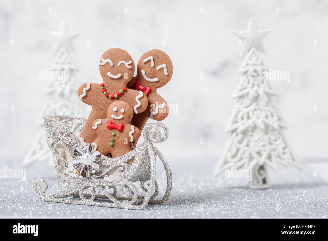 Happy gingerbread man hi-res stock photography and images - Alamy