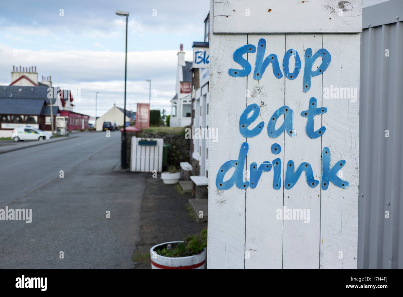 Destinations drink dunvegan eat europe hi-res stock photography and ...