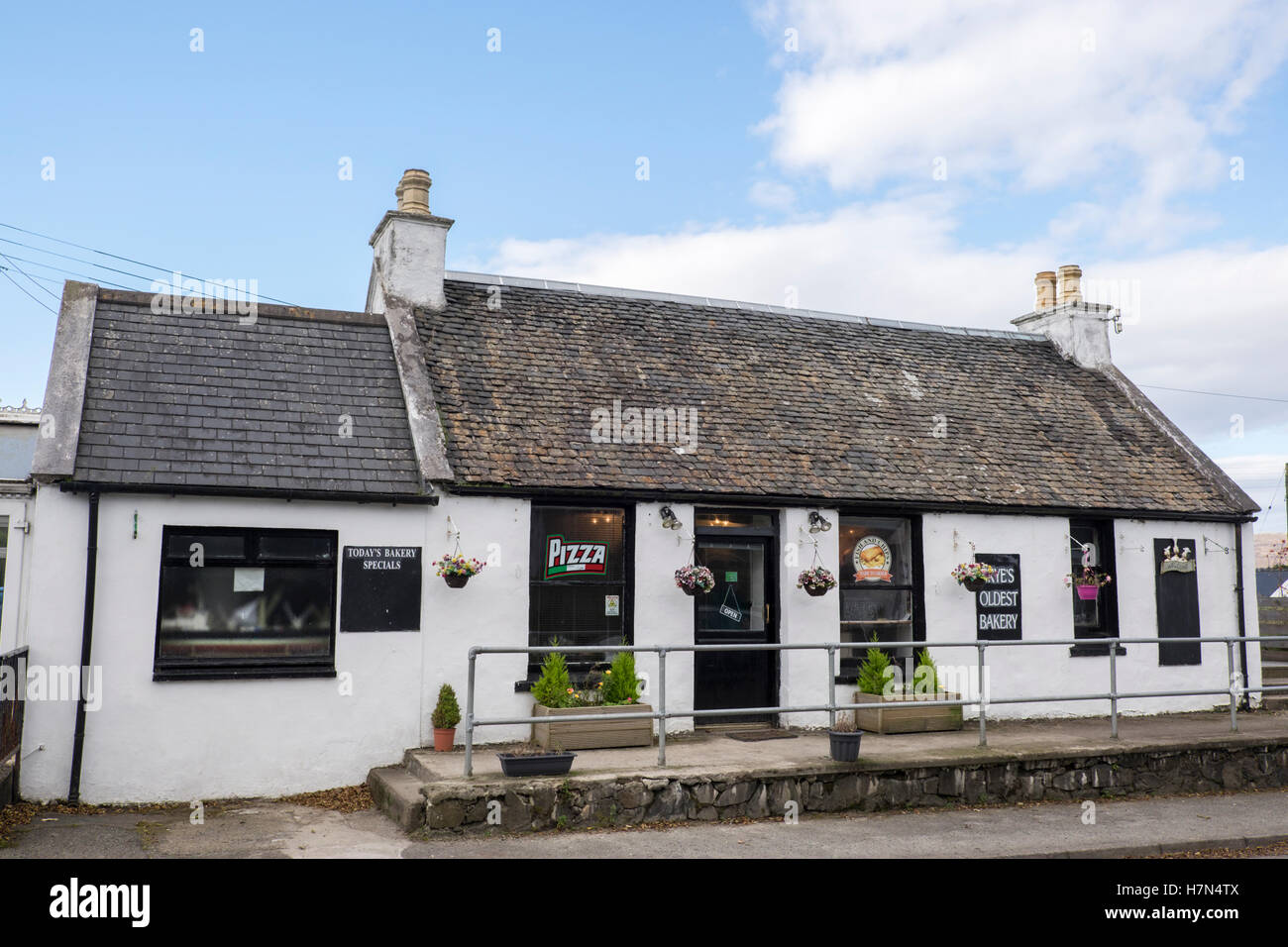 Skye´s oldest bakery, Dunvegan, Isle of Skye, Scotland Stock Photo - Alamy