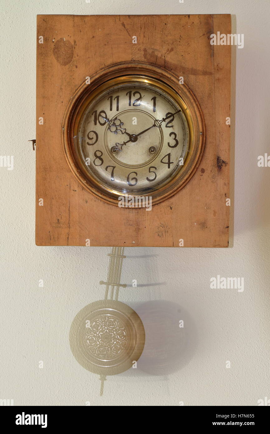 Vintage cuckoo clock Stock Photo - Alamy