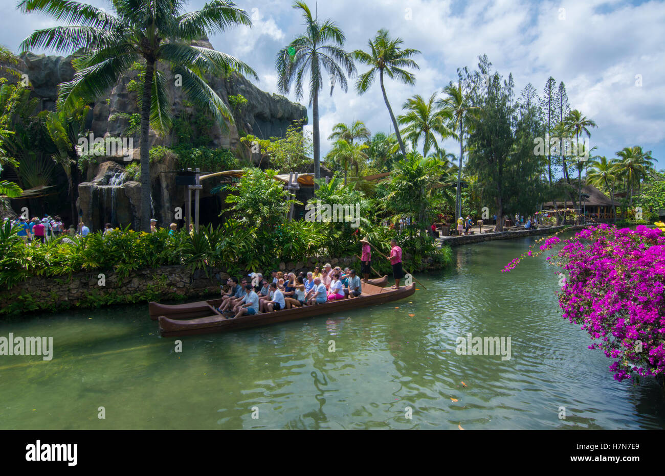 Polynesian Boats High Resolution Stock Photography and Images - Alamy
