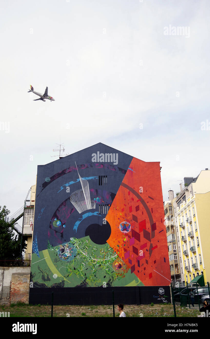 Lisbon, Portugal, abstract mural on end of terrace Stock Photo - Alamy