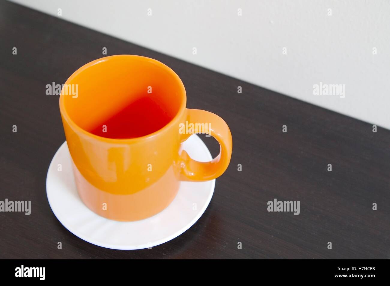 Empty tea mug Stock Photo - Alamy