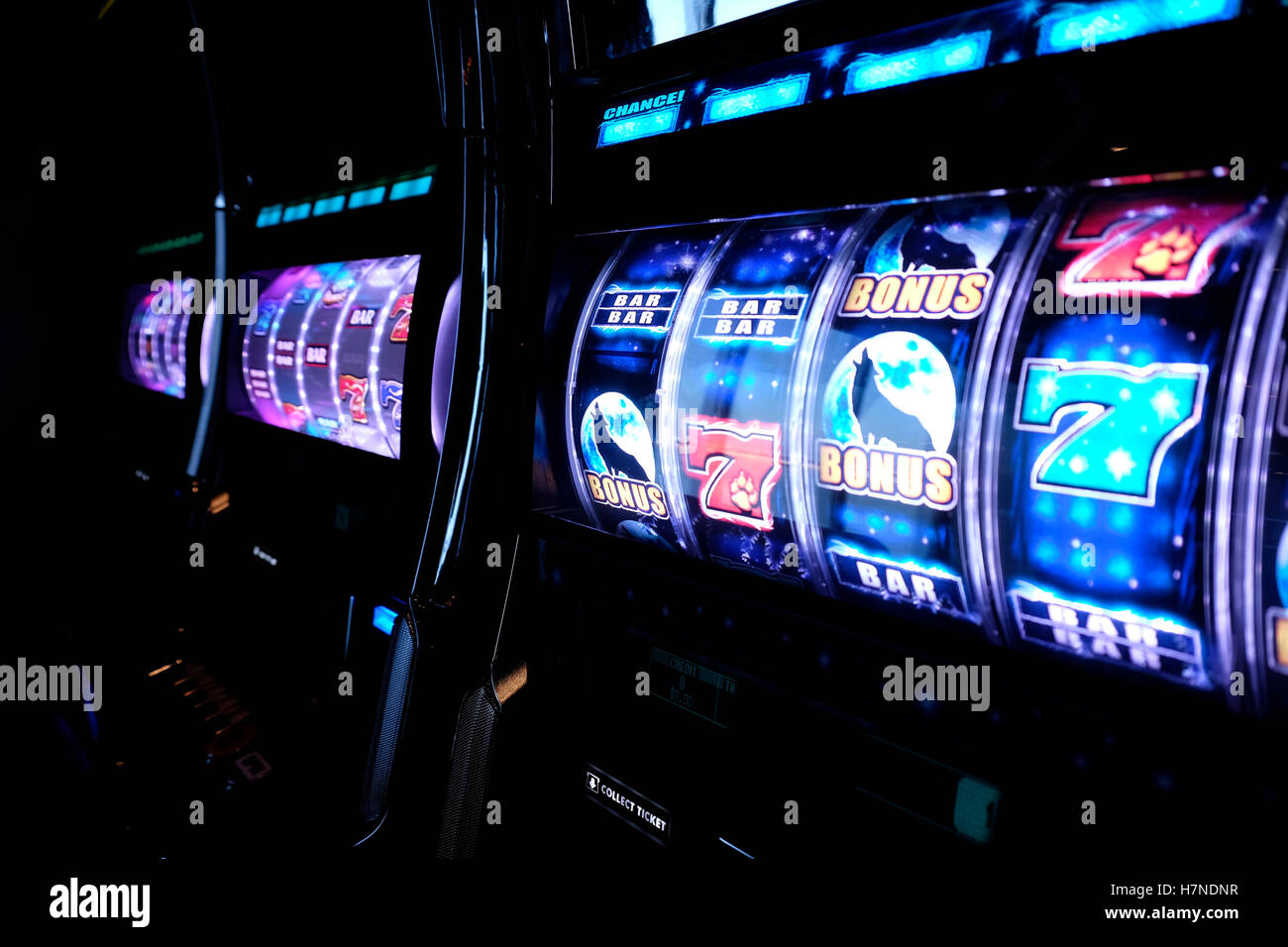 Poke machines hi-res stock photography and images - Alamy