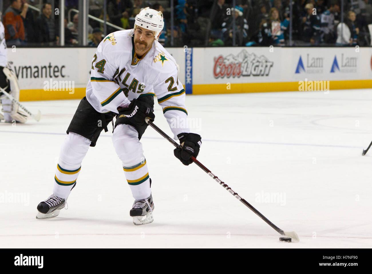Dec 8, 2011; San Jose, CA, USA; Dallas Stars left wing Eric Nystrom (24 ...