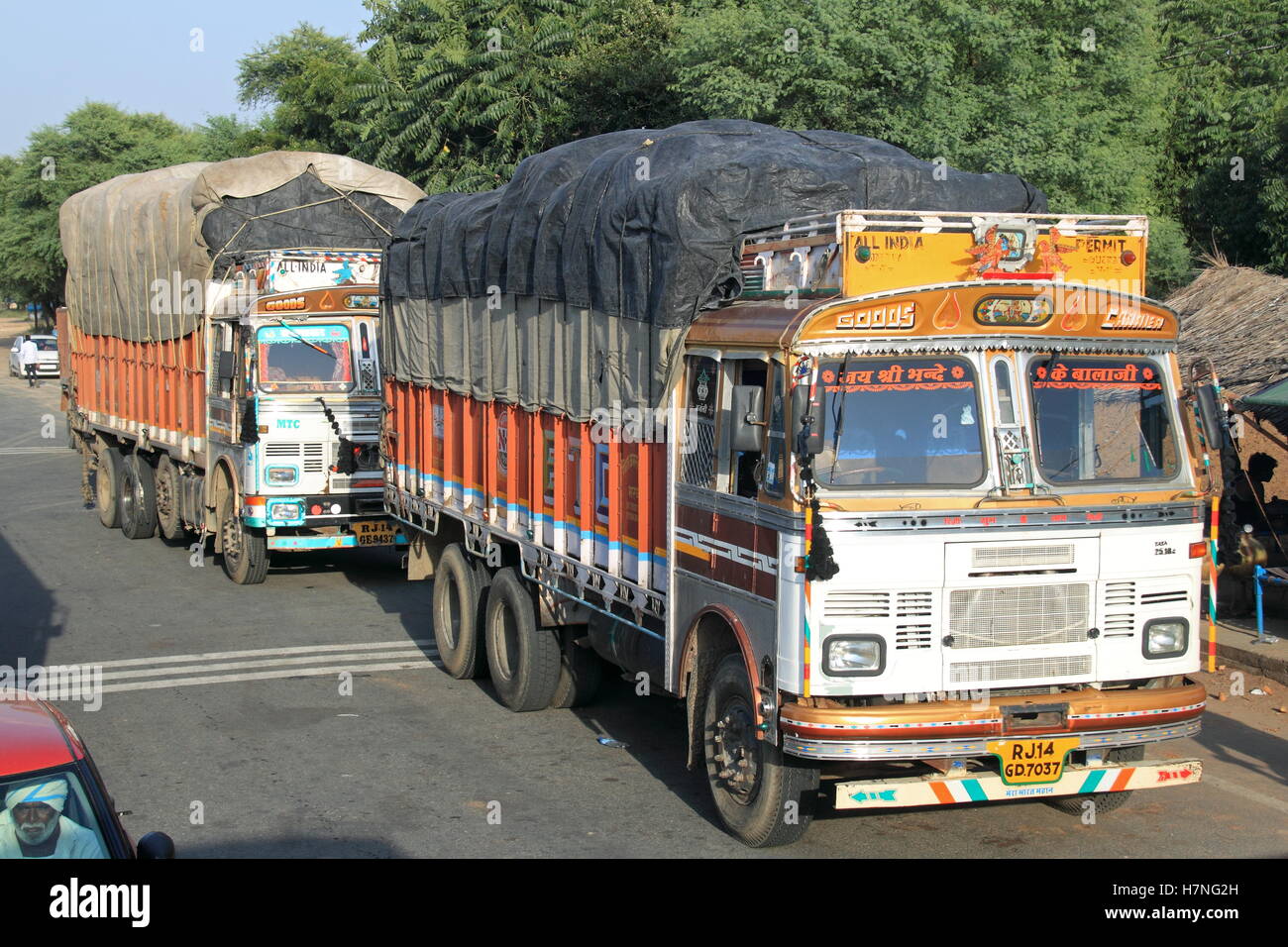 Lorry drivers india hi-res stock photography and images - Alamy