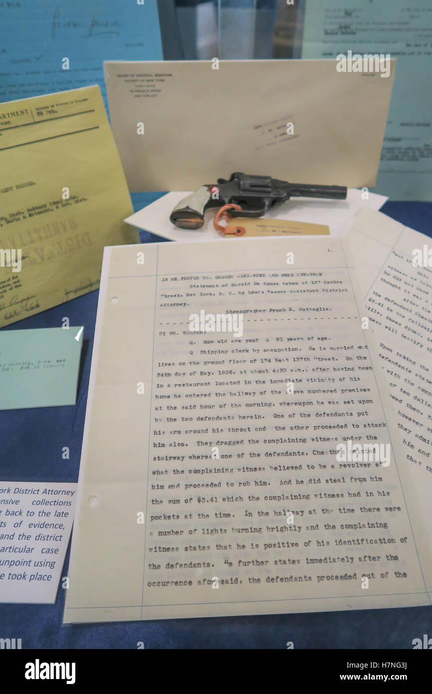 Old criminal records hi-res stock photography and images - Alamy