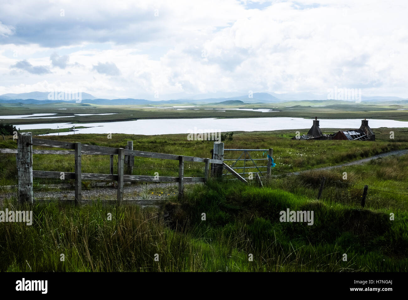View of ruined cottage, near Achmore, Isle of Lewis Stock Photo - Alamy