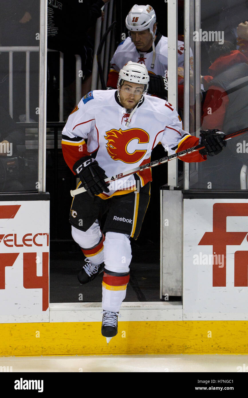 Calgary flames sharks hi-res stock photography and images - Alamy