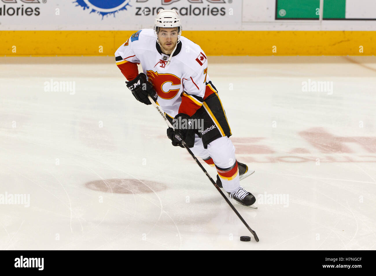 Calgary flames sharks hi-res stock photography and images - Alamy