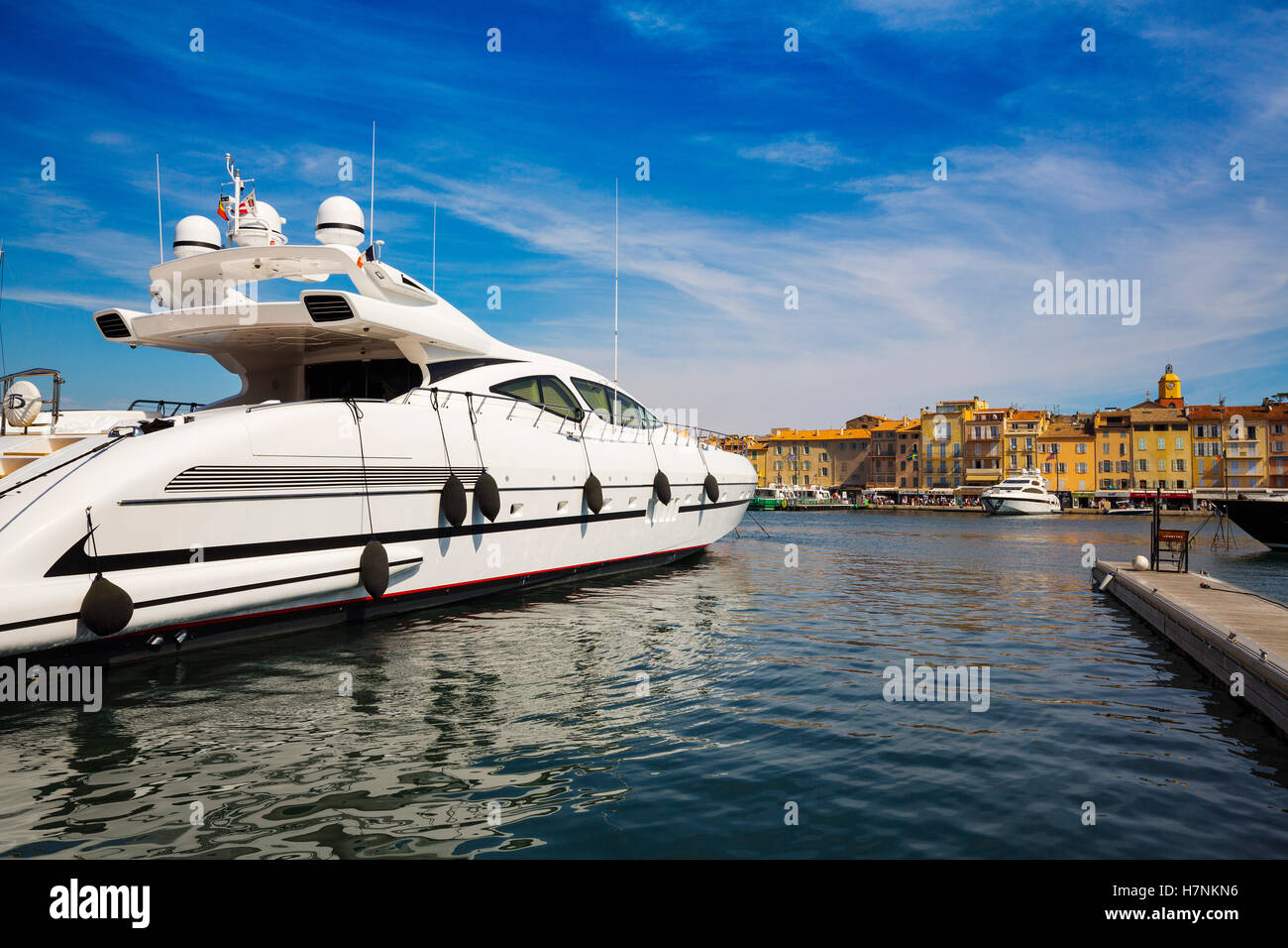 Luxury yacht, Marina, old harbour. Village of Saint Tropez. Var ...